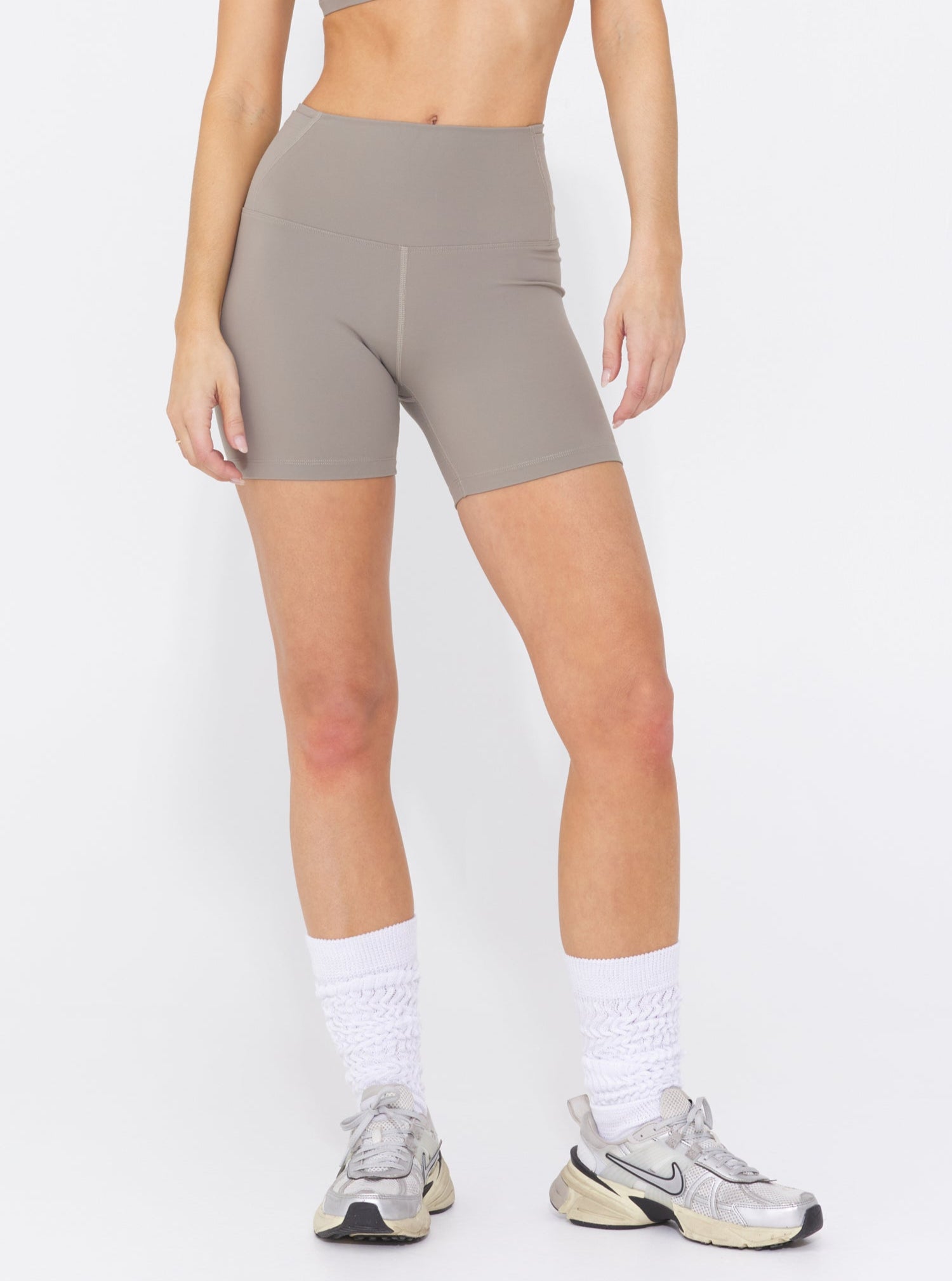 Sirella Short – Äylor Athleisure